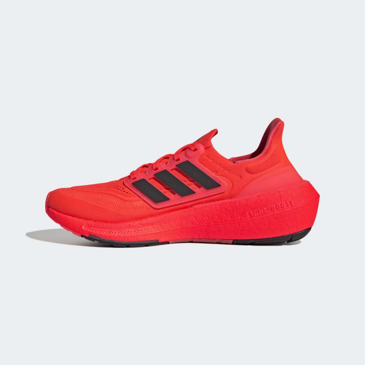 PATIKE ADIDAS ULTRABOOST LIGHT M | Et sport